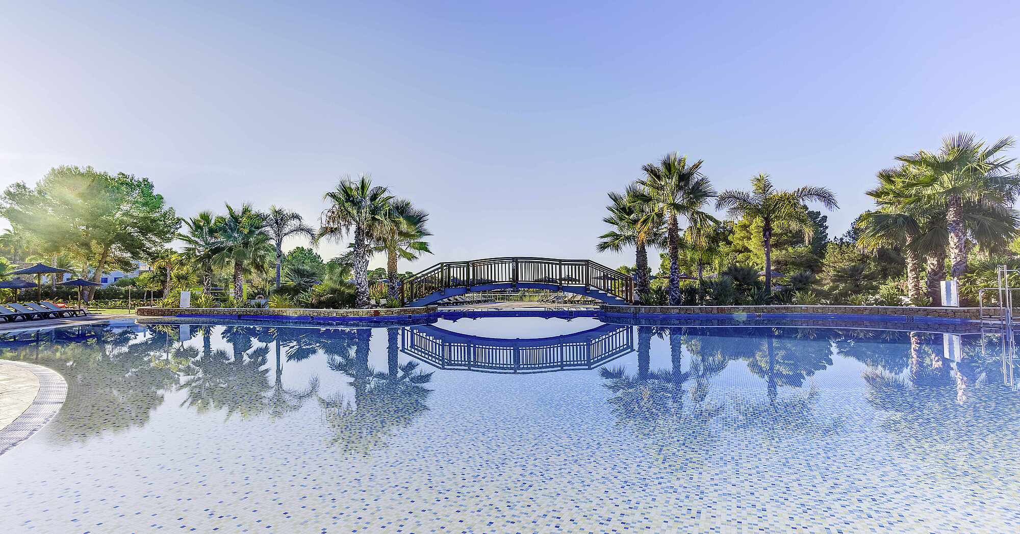 TUI MAGIC LIFE Cala Pada: Book Resort Holidays in Ibiza ☀