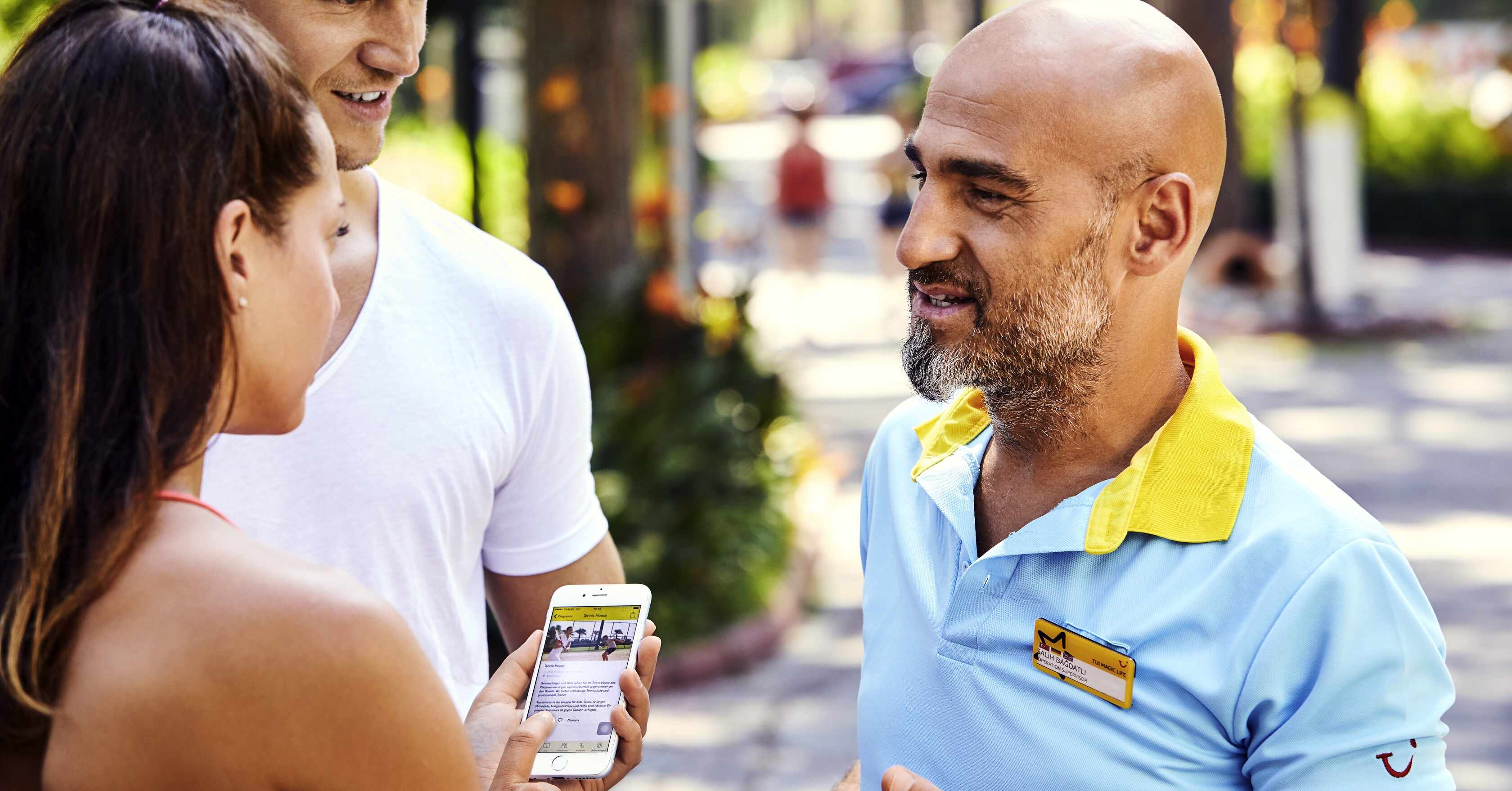 Contact, contact person | TUI MAGIC LIFE