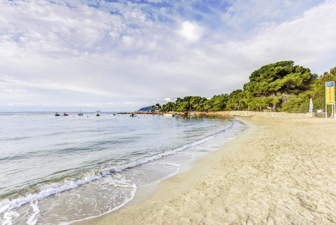 Strandurlaub auf Ibiza am Mittelmeer ⭐ TUI MAGIC LIFE magazine